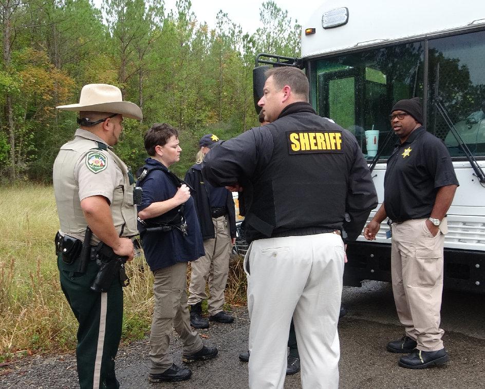 UPDATE-PRISON BUS ESCAPE | montgomery county police reporter